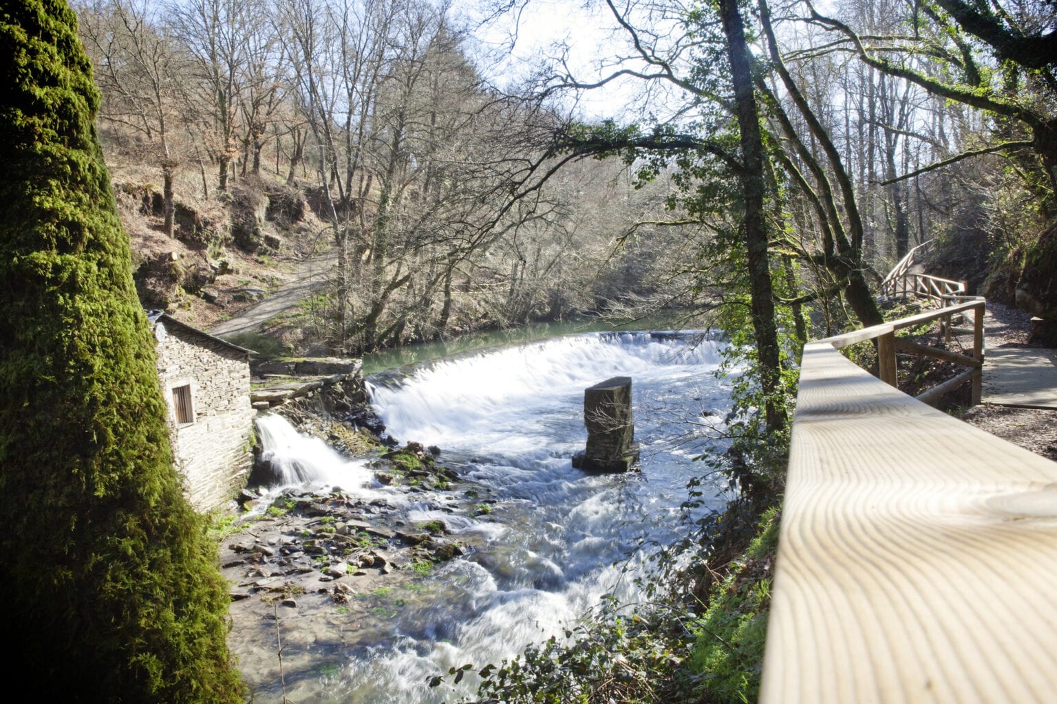 Mapas, guías y medios - Turismo de Sarria